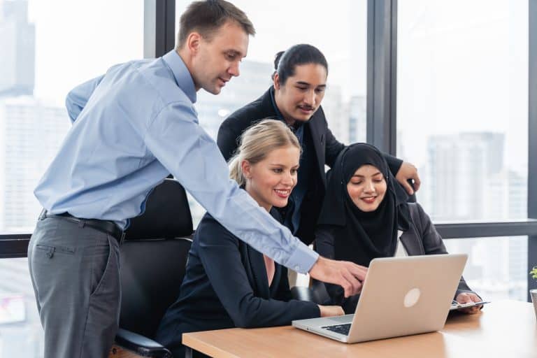 Dress Code for Civil Engineers: What To Wear To Meetings, Interviews ...